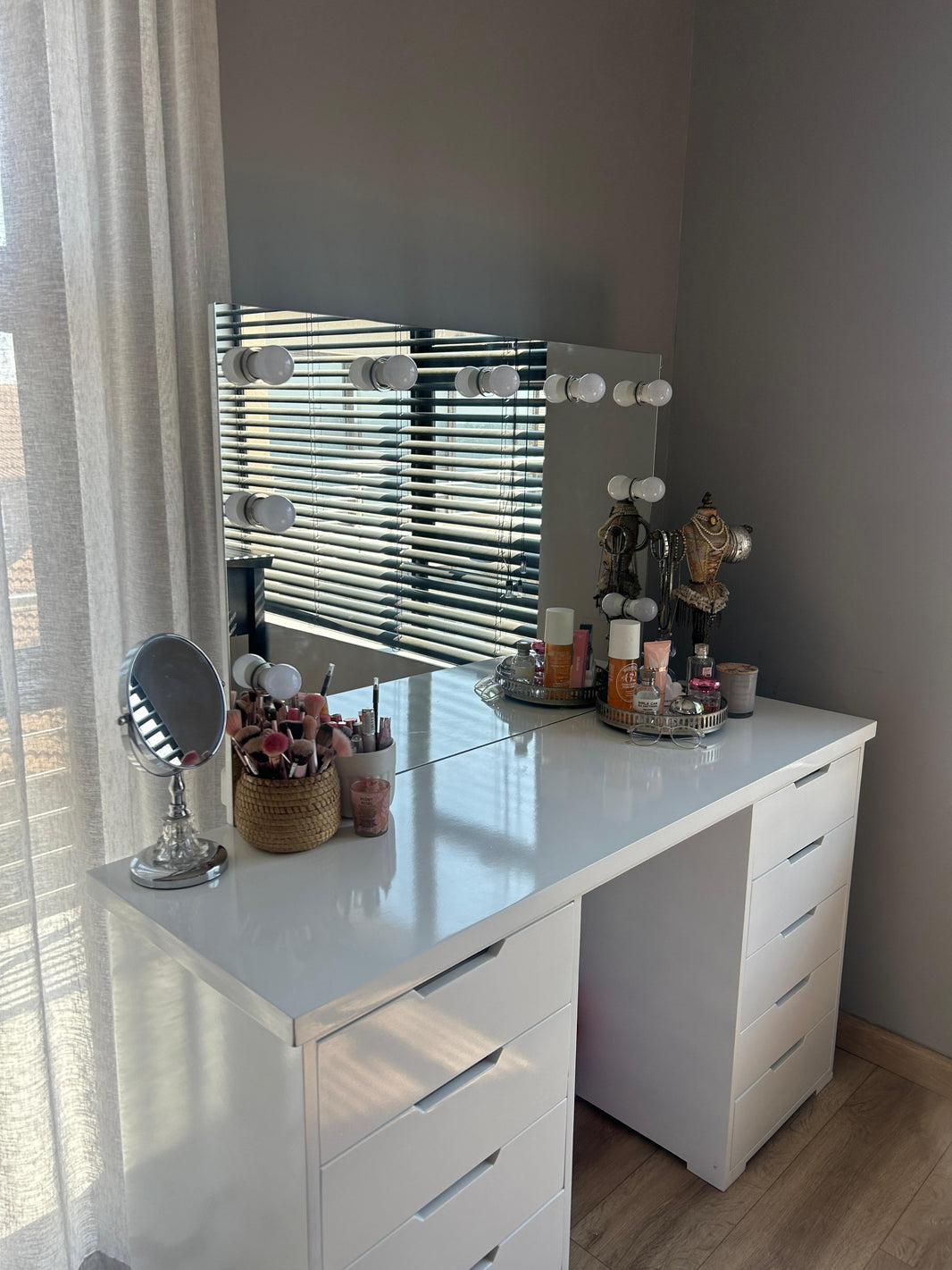 Products – Reflections Vanities